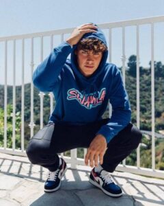 Noah Beck Biography, Age, Height, Facts, Family | Gossips Diary