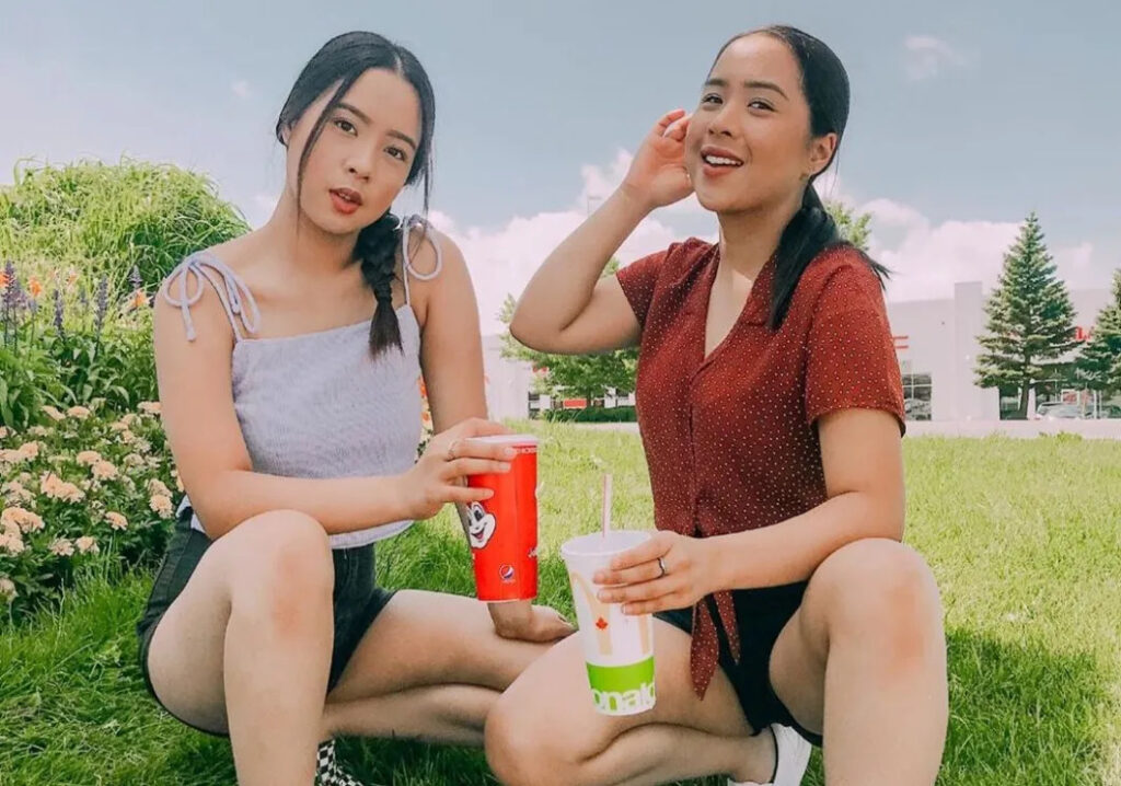 Caleon Twins Bio, Age, Nationality, Shocking facts of Samantha & Madeleine - Gossips Diary